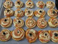 Pizzové slimáky z lístkového cesta • Recept | svetvomne.sk